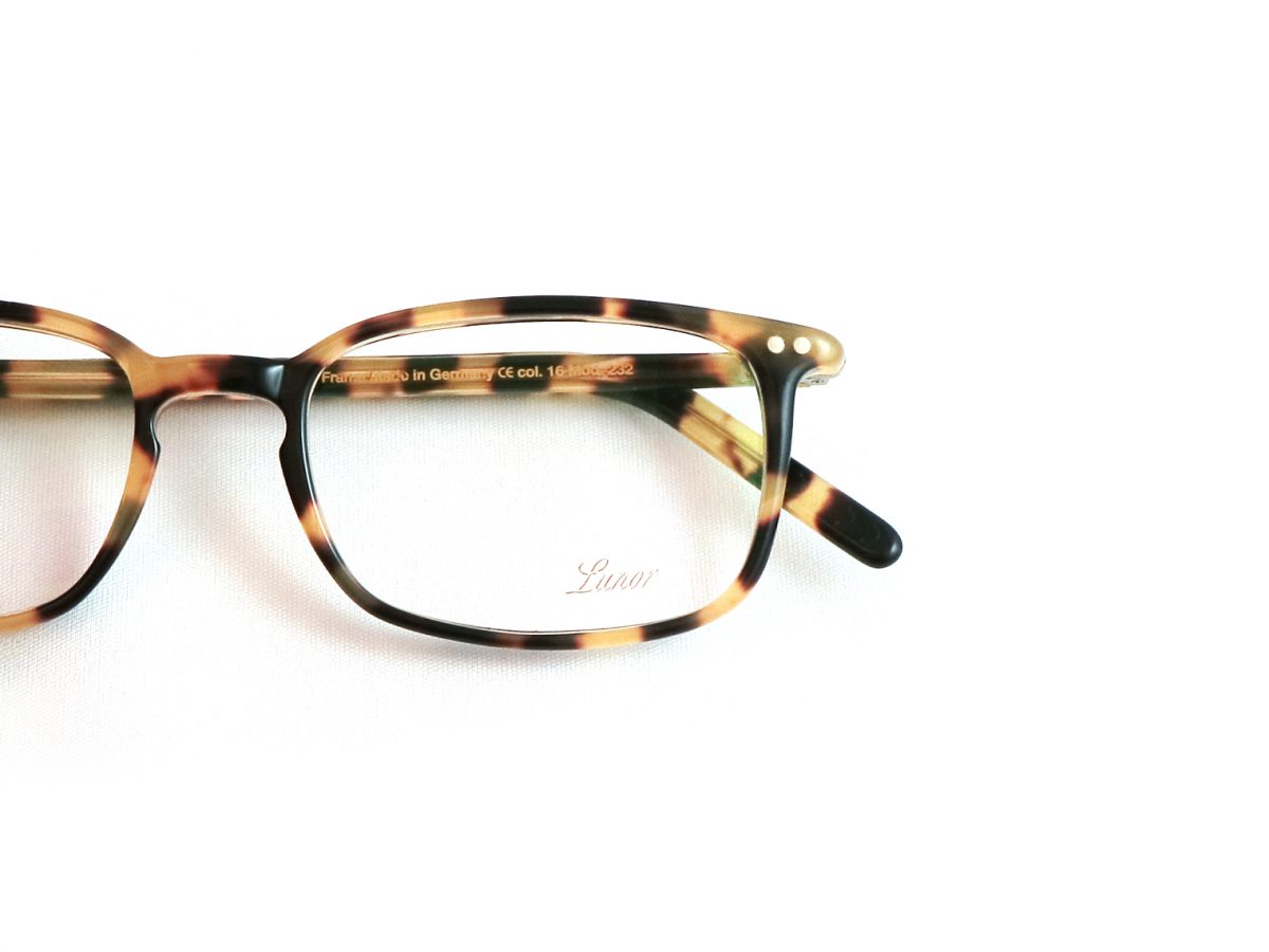 Lunor(ルノア) 定番スクエア眼鏡"A5 232" | フレンチテイストのメガネ店 BEAUXEYUX(ボズュー) 自由が丘・麻布十番